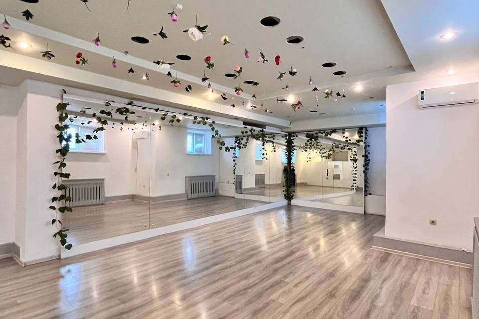 Снять Помещение на Мальковской улице (Тюмень) - предложения об аренде ...