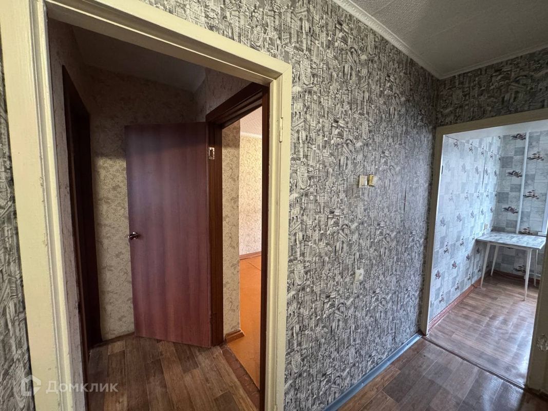 Купить 2-комнатную квартиру, 43 м² по адресу Абакан, Трудовая улица, 41 ...