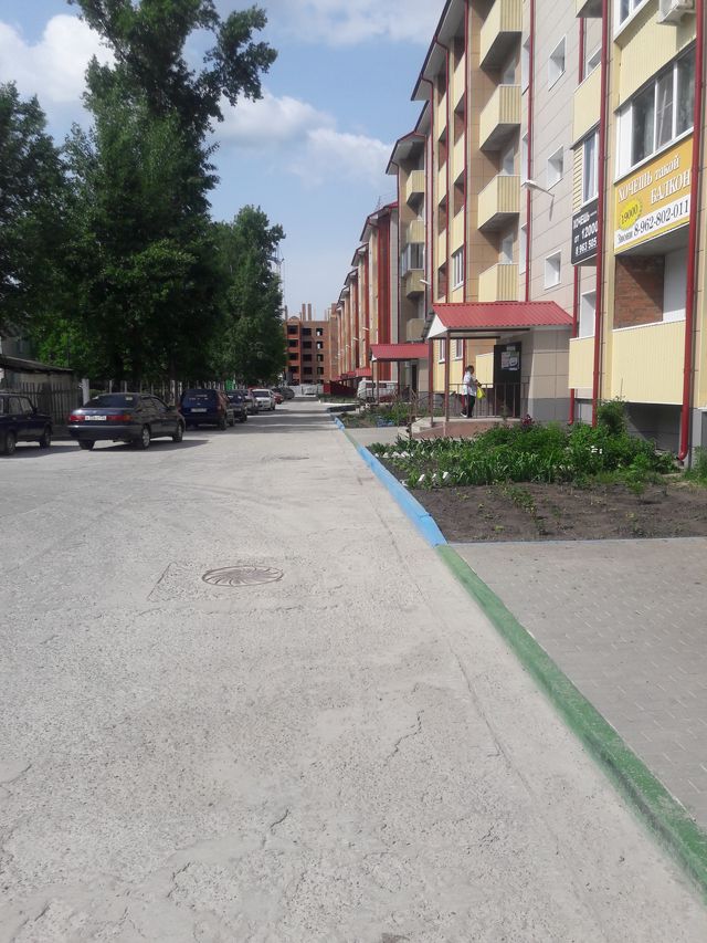 Ленинградская улица, 61 Бийск на карте – информация о доме, отзывы, как добраться, провайдеры в ...