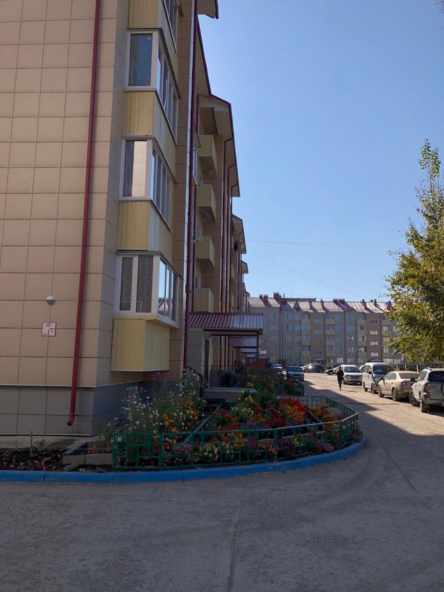 Ленинградская улица, 61 Бийск на карте – информация о доме, отзывы, как добраться, провайдеры в ...