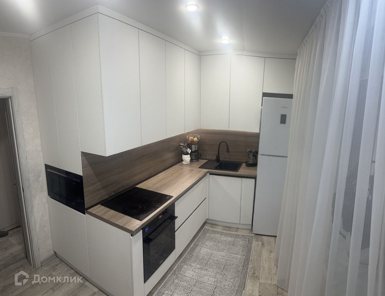 Купить 2-комнатную квартиру, 60.1 м² по адресу Абакан, 6-й микрорайон м ...