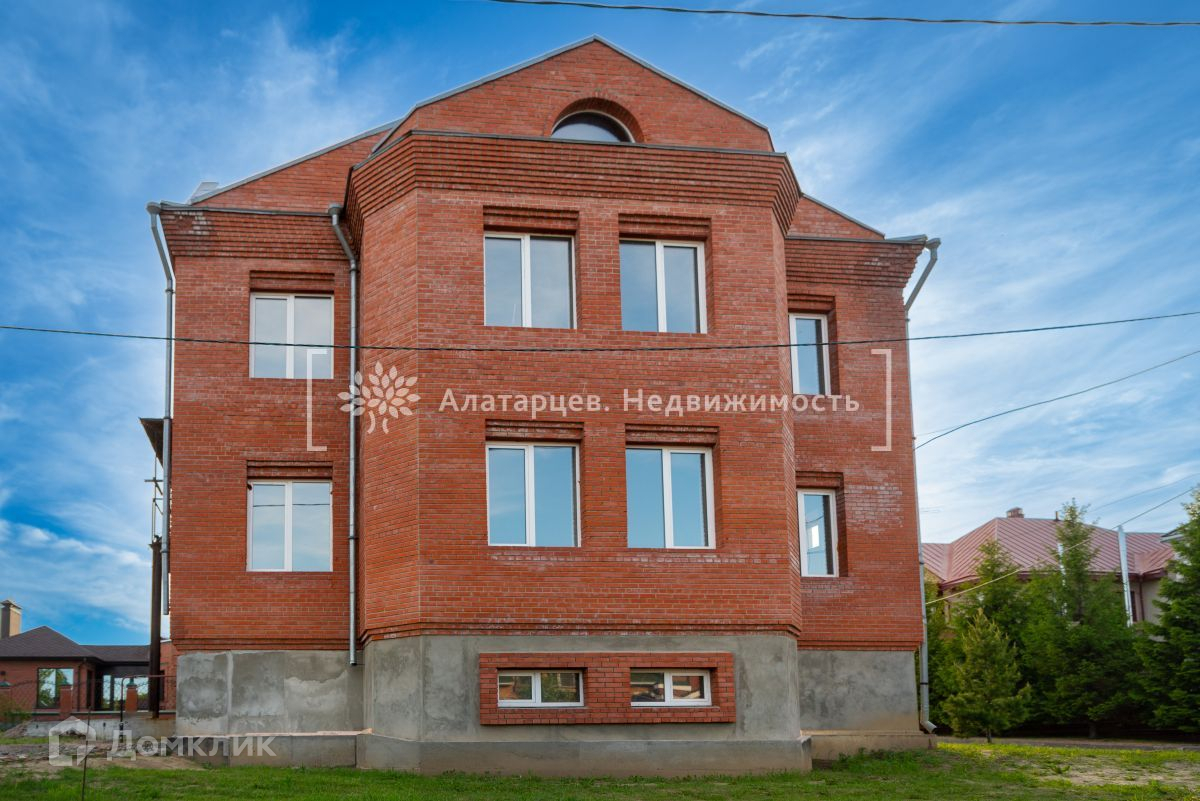 Купить дом, 252 м² по адресу Томск, Советский, Академический 2-й м-н за ...