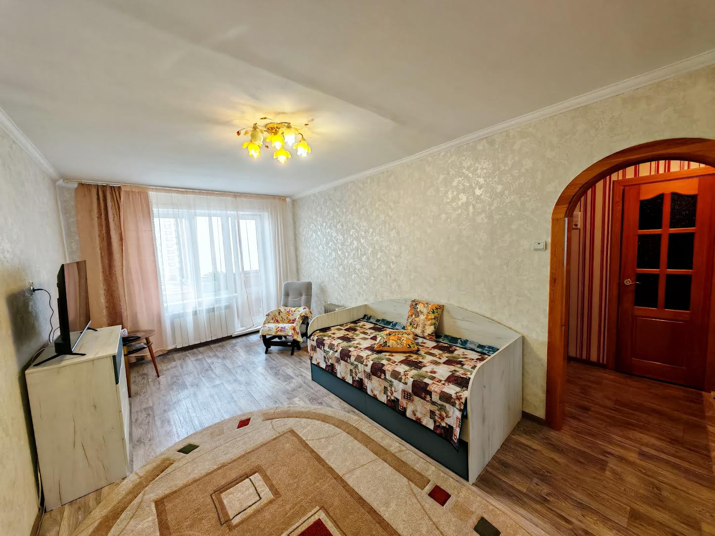 Купить 1-комнатную квартиру, 36 м² по адресу Иркутская область, Усть ...